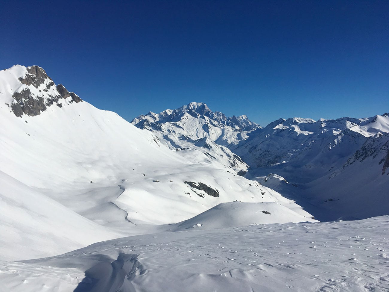 Tour de la Pierra Menta en ski de randonnée en 2 jours (Savoie)