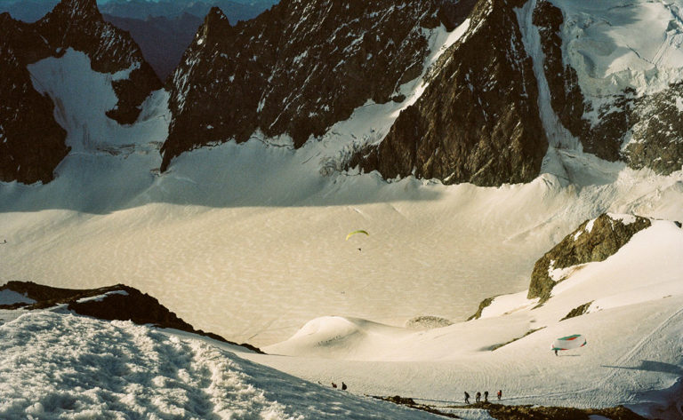 Alpinisme et parapente, Roche Faurio et Pic du Glacier d’Arsine (Ecrins)