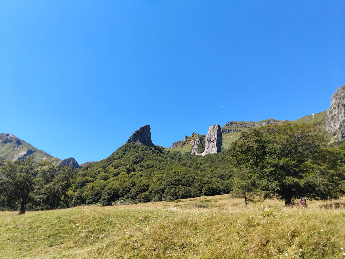 Crête de Coq, initiation à la course d’arête en alpinisme (Sancy)